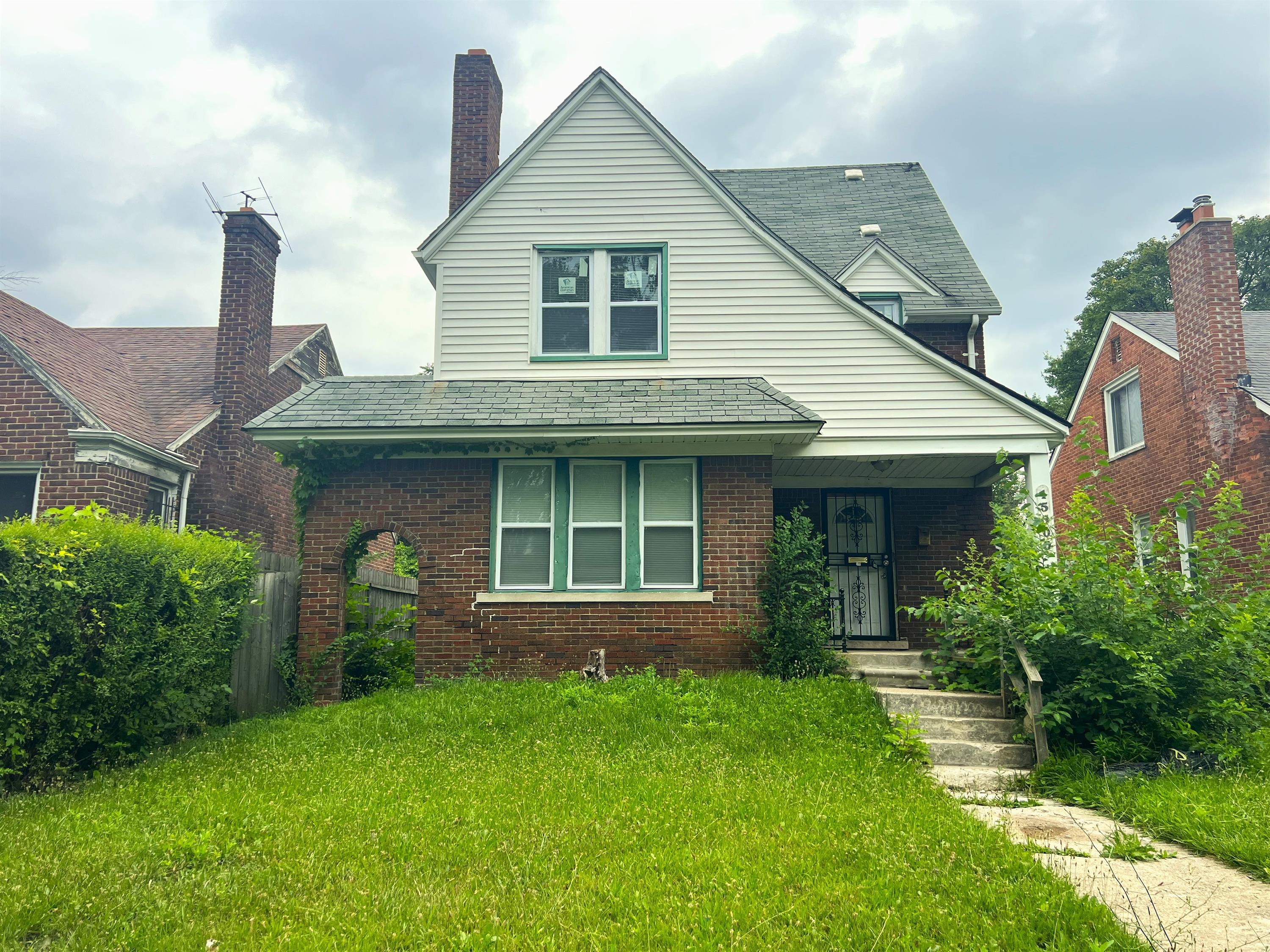 Home [dethomesmanagement.managebuilding.com]